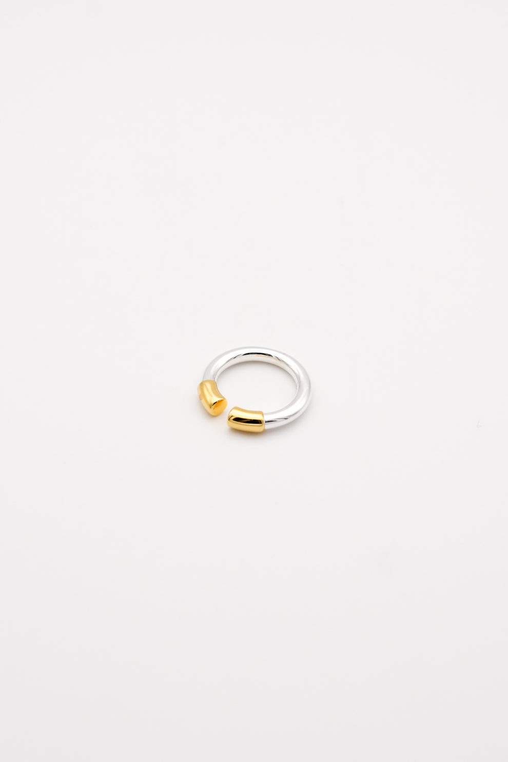 Horseshoe Ring – IHeNA